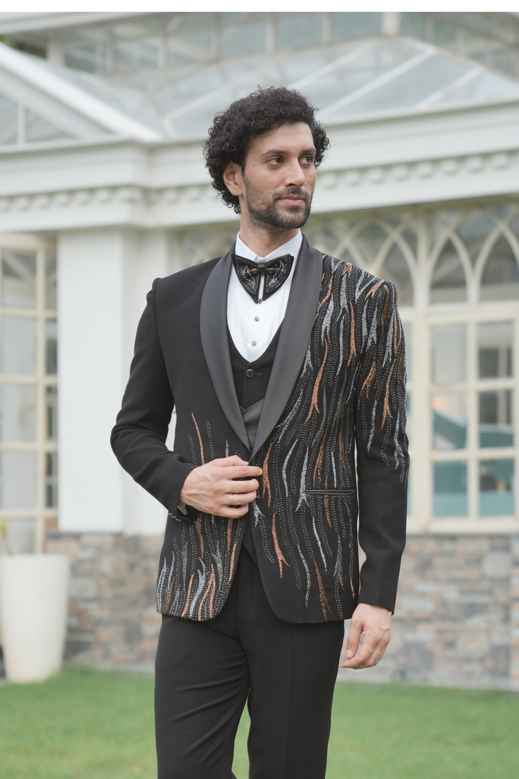 Shop Designer Wedding Suits for Men | Tailored Wedding Suits Online